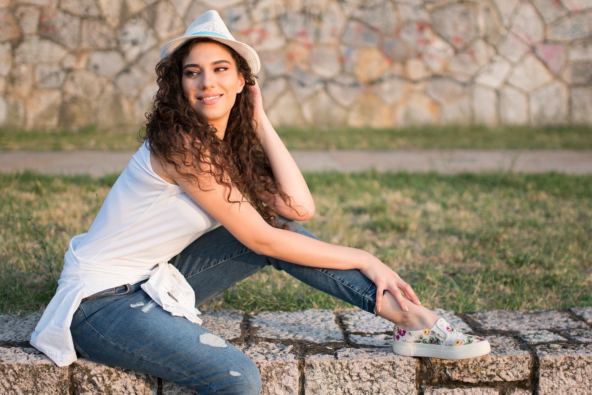 Confira 7 modelos de sapatilhas e saiba como usar com estilo - Meu Pé ...